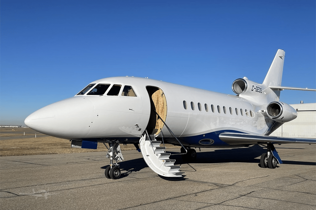 Wynajem Dassault Falcon 900 w Hiszpanii - Prime Rental Group